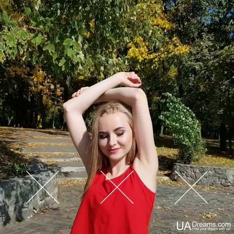 Ukraine beautiful girl Anna 21 years, hair color blonde | UaDreams ...